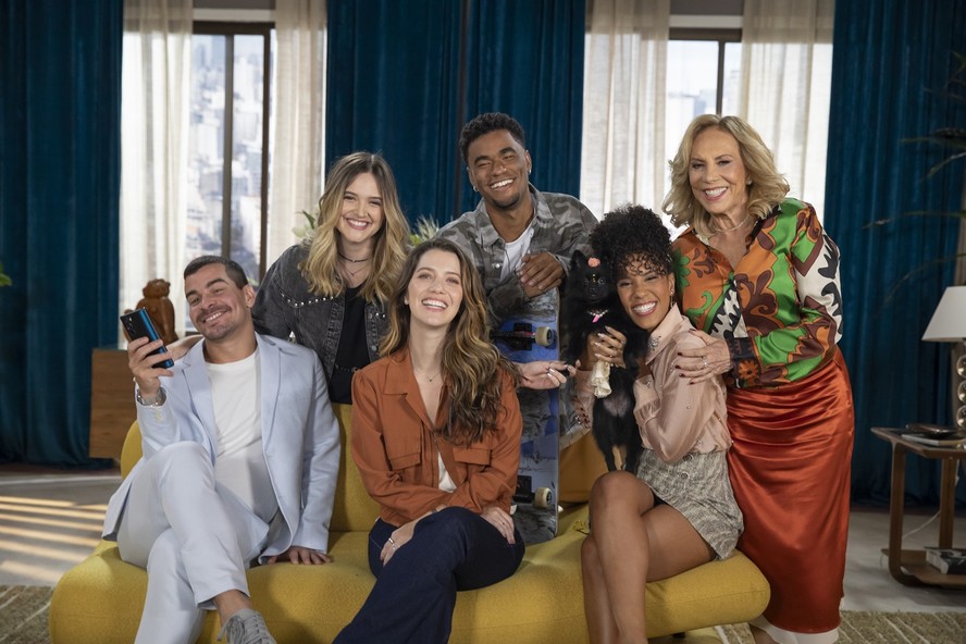 Família é Tudo o resumo da semana de 12 a 17 de agosto da novela da