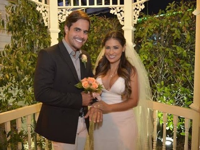 Kaká Diniz abre álbum de fotos do casamento Simone Mendes e celebra