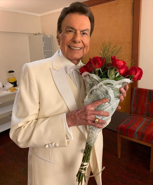 Cantor Agnaldo Rayol morre aos 86 anos após acidente doméstico