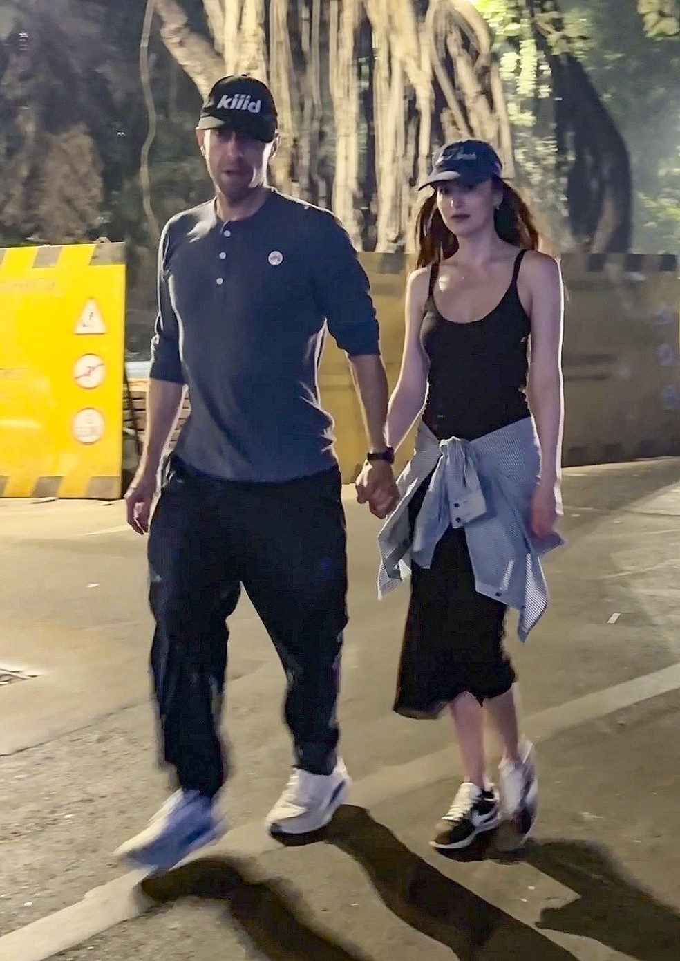 Fim da crise? Chris Martin e Dakota Johnson voltam a circular juntos após rumores de término