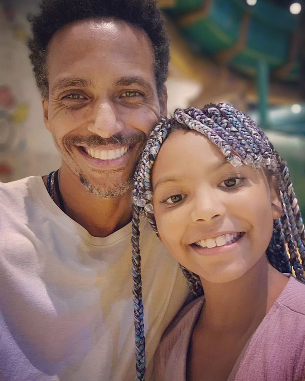 Pedro Caetano: 'Quero ser exemplo de masculinidade saudável para minha filha'