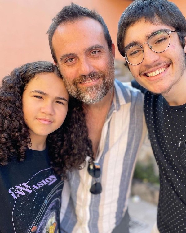 Alex Nader celebra sucesso de solo no Rio e fala sobre casamento com ...