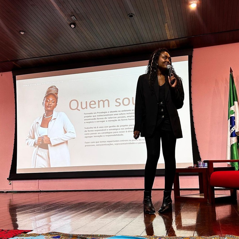 Sarah Aline prepara curso de oratória após repercussão no BBB23