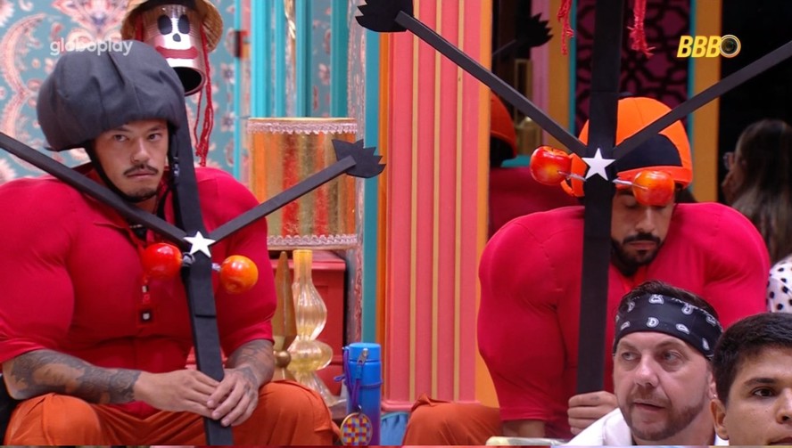 Boneca Maria Eugênia vira meme após provocar reviravolta no BBB 25
