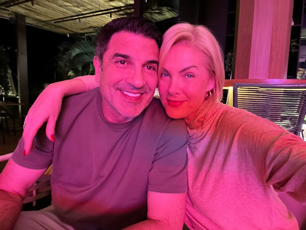 Ana Hickmann abre álbum de férias após cirurgias de Edu Guedes: 'Sol ...