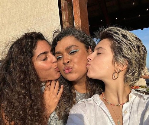 Saiba tudo sobre: Flor Gil