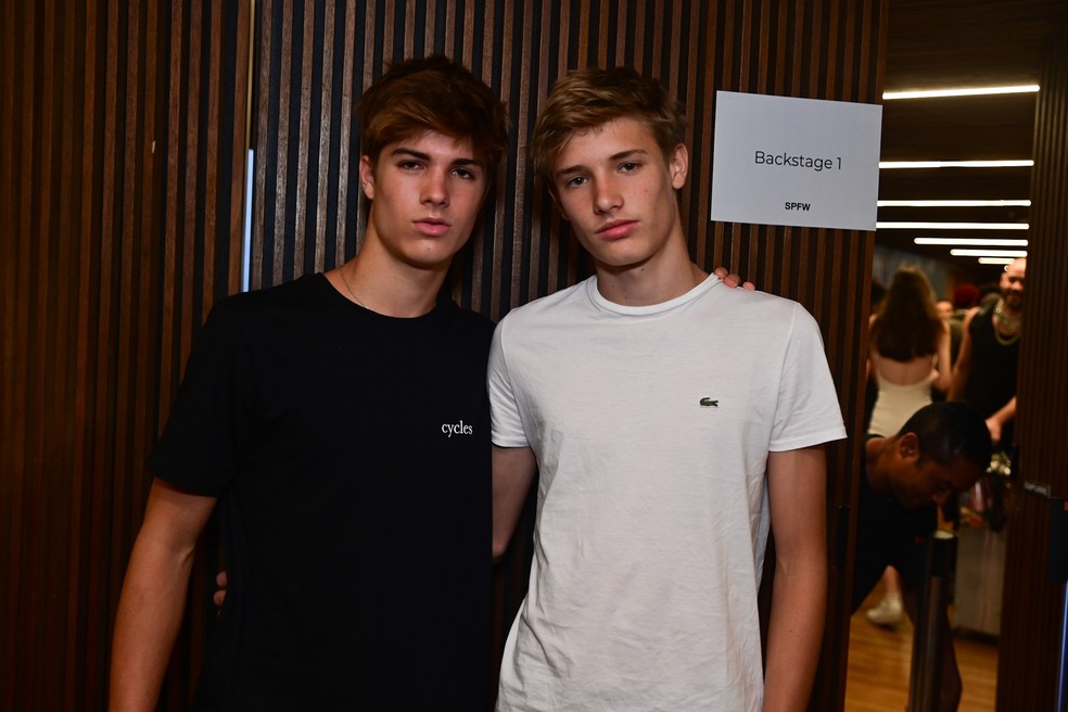 Filhos de Fernanda Lima e Rodrigo Hilbert participam de mais um desfile ...