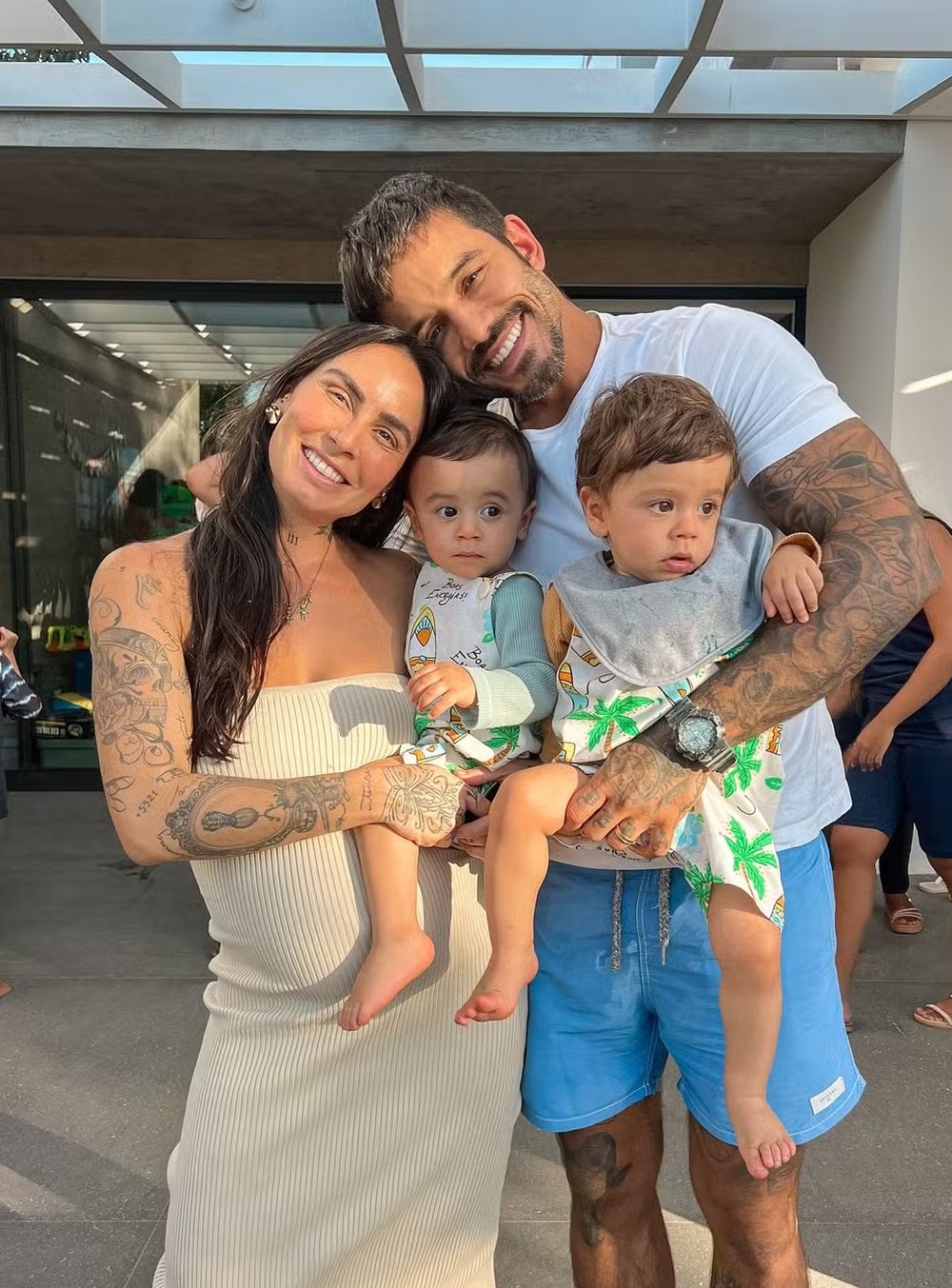 Clara Maia atualiza estado de saúde do filho que nasceu prematuro: 'Um ...