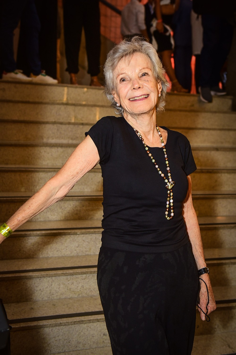 Famosos prestigiam 34º Prêmio Shell de Teatro; veja indicados e vencedores