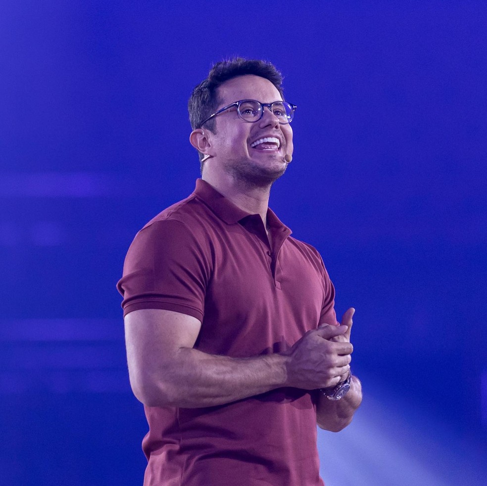 Deive Leonardo relembra fase como ator, fala sobre a fama de ...