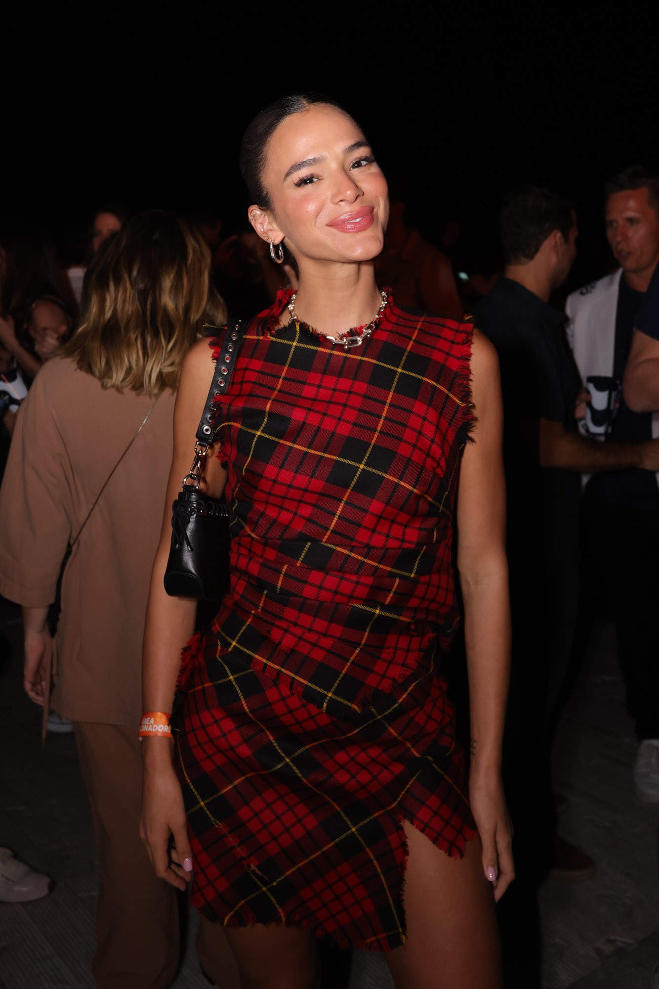 Lady Gaga se redime com o Brasil em show histórico na praia de ...