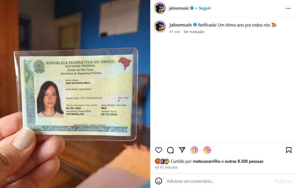Jaloo celebra retificação do nome com nova identidade, e Linn da ...