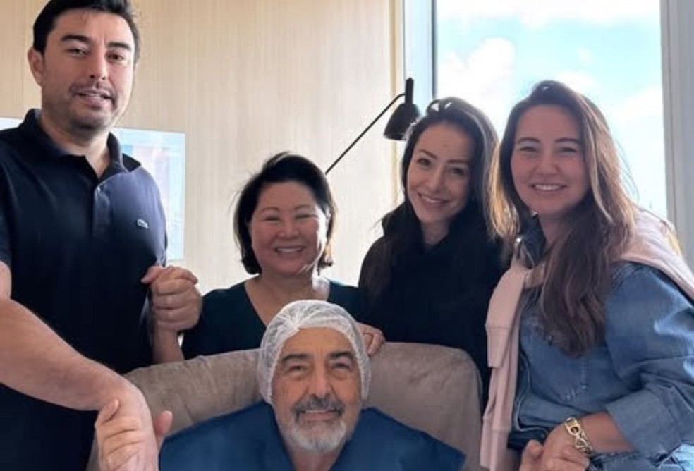 Sabrina Sato fala sobre câncer do pai: 'Estamos passando por um ...