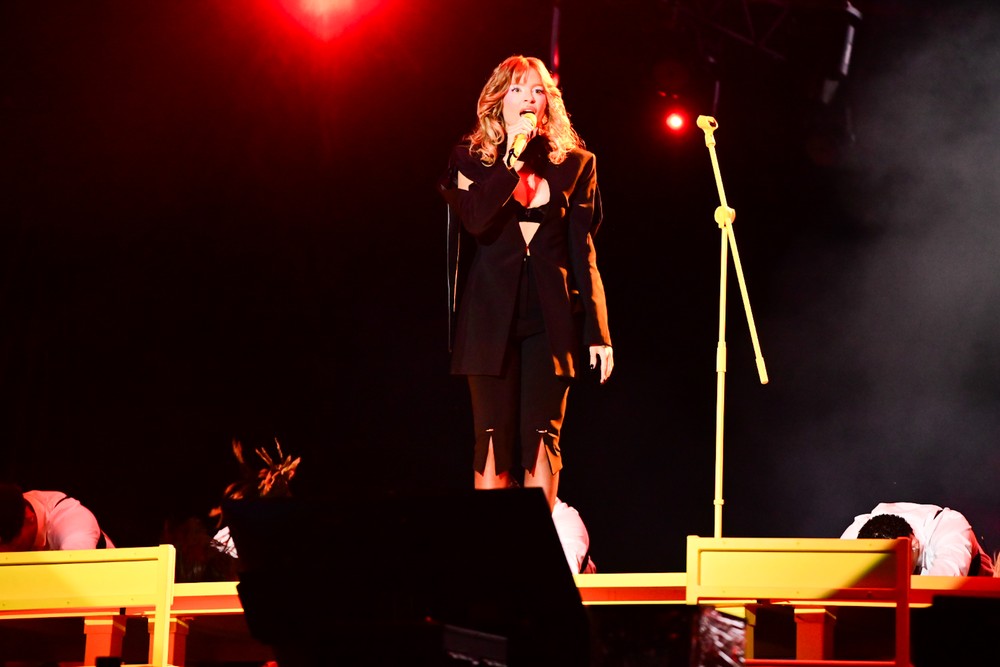 Atração do The Town, Luísa Sonza chega com o namorado português ao festival