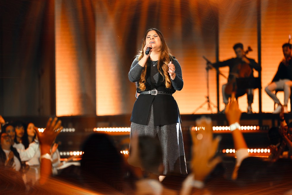 Cantora gospel Valesca Mayssa celebra hit: 'Vivi período difícil'