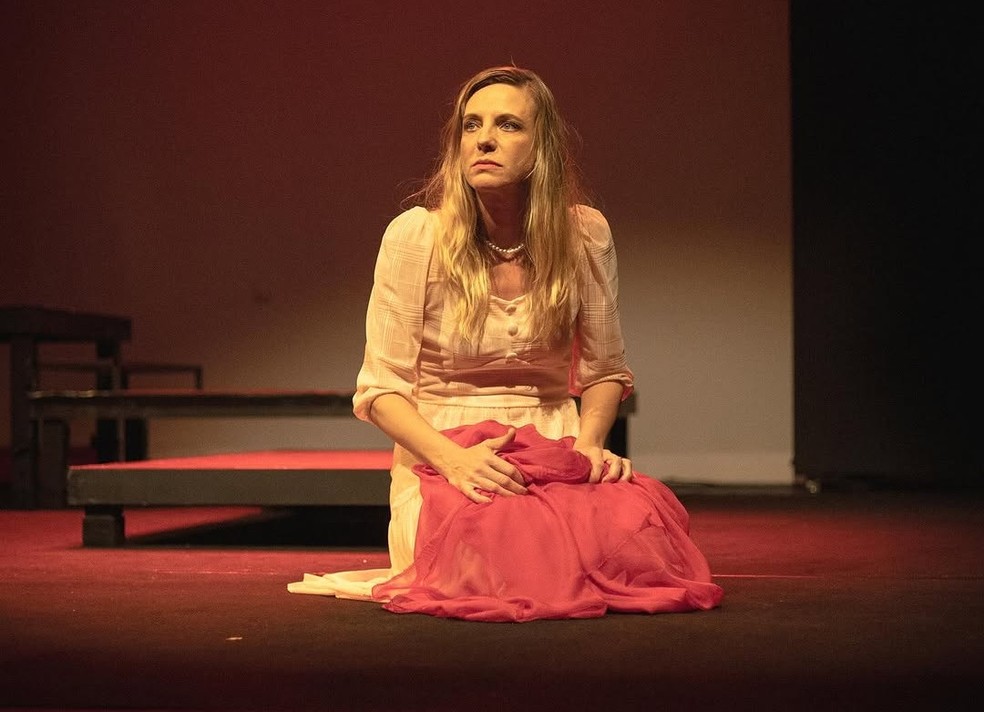 Atriz Carol Hubner desabafa sobre primeiro mês separada do ex-tenista ...