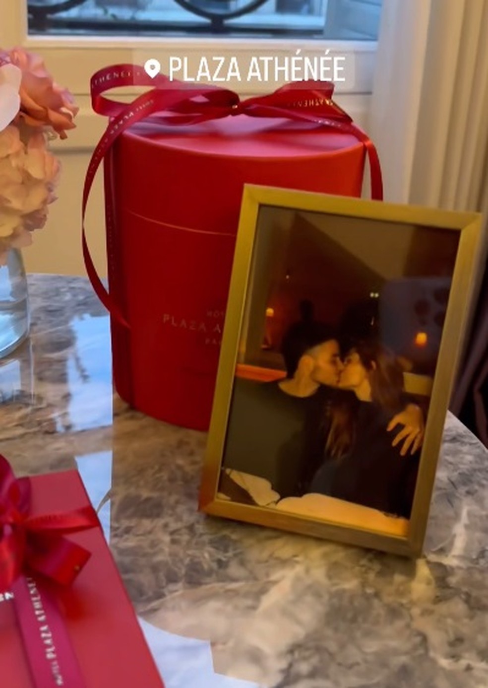 Sasha se hospeda em hotel de luxo com diárias de até R$ 51 mil e vista ...