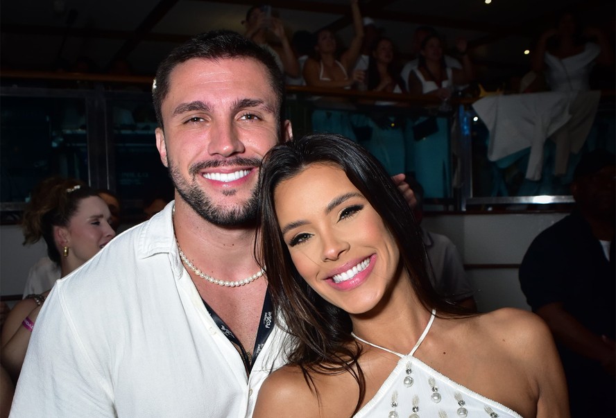 É oficial! Arthur Picoli e Ivy Moraes estão namorando