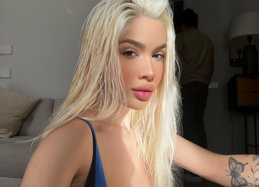 Karoline Lima: 'Tive depressão e tomei remédios, me livrar da tristeza era impossível'