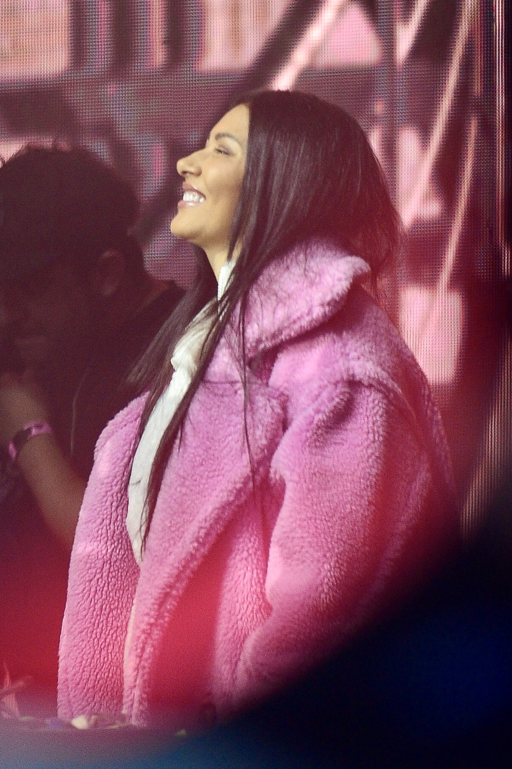 Simaria prestigia show da irmã e ex-dupla, Simone Mendes