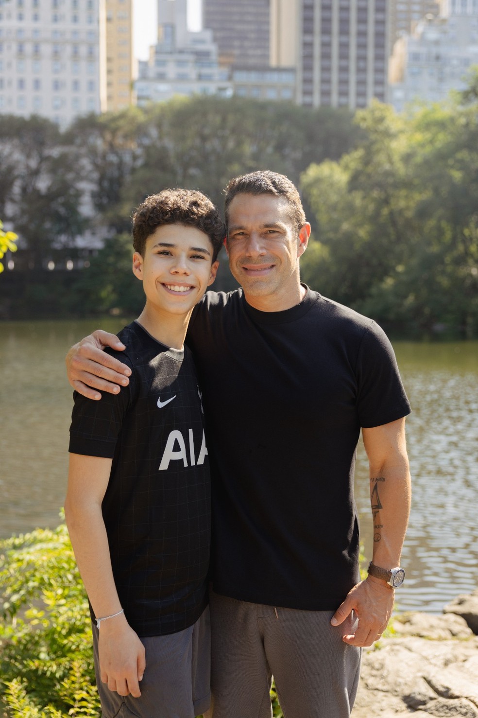 Marcus Buaiz faz viagem com o filho mais velho: 'Vontade de ter um tempo só nosso'