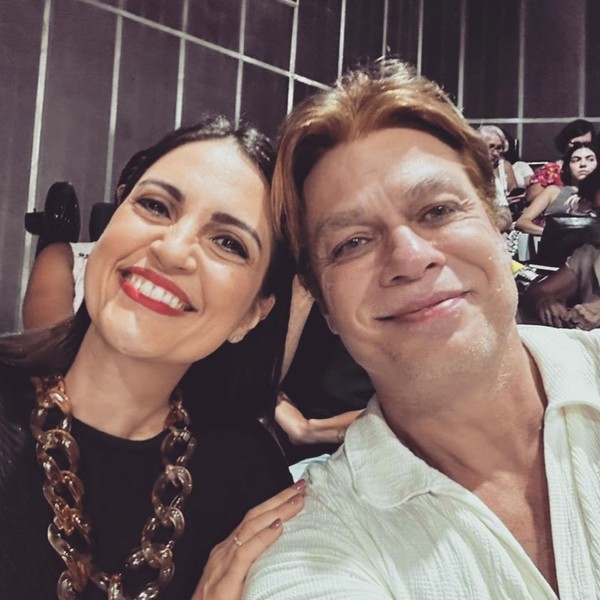 Colegas de faculdade, Fabio Assunção e Chris Flores recepcionam novos ...