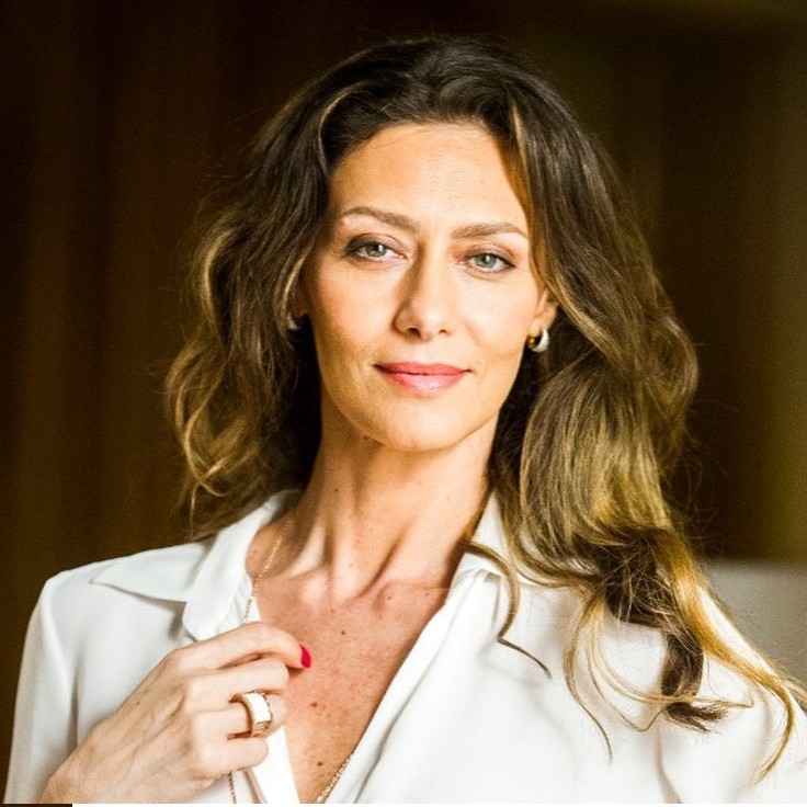 Saiba tudo sobre: Maria Fernanda Cândido