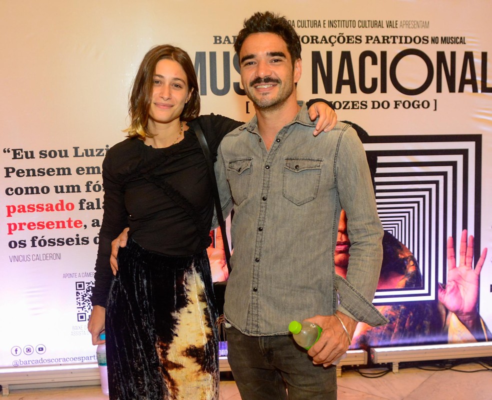 Caio Blat, Antônio Fagundes, Luisa Arraes e mais famosos vão à estreia ...