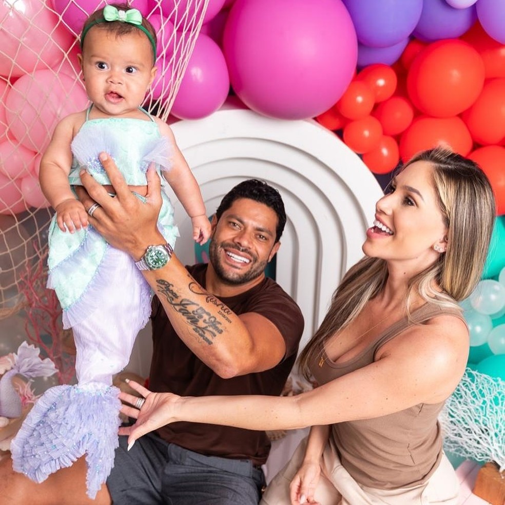 Hulk e Camila Ângelo celebram mesversário da filha caçula com festa da ...