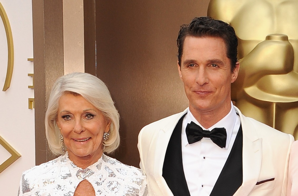 Mãe de Matthew McConaughey avalia três casamentos e divórcios com o ...