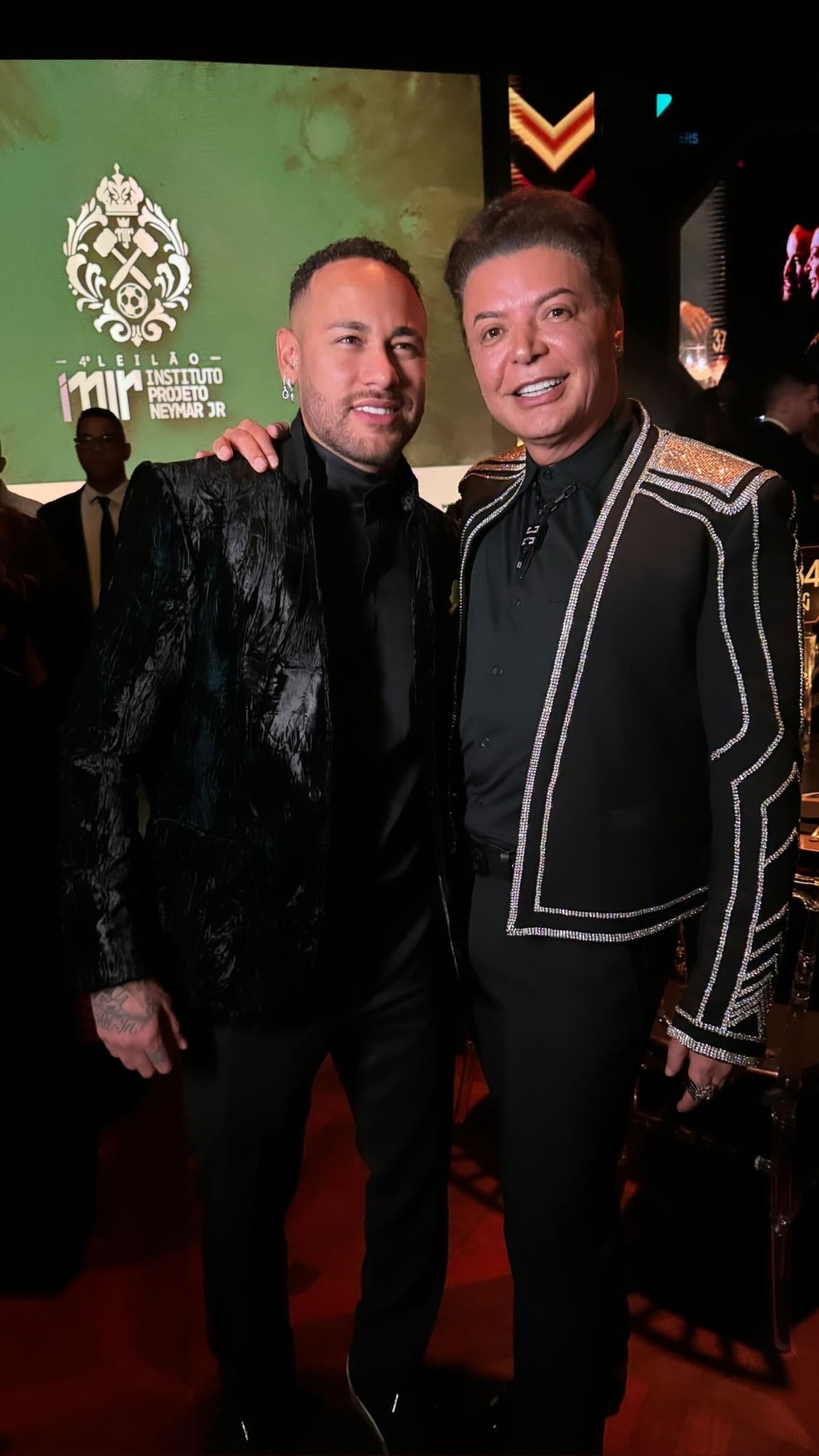 David Brazil usa look de R$ 50 mil dado por Neymar e opina sobre brigas ...