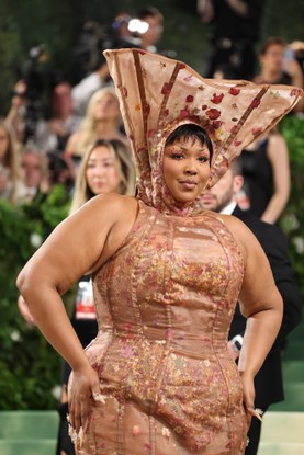 Saiba tudo sobre: Lizzo