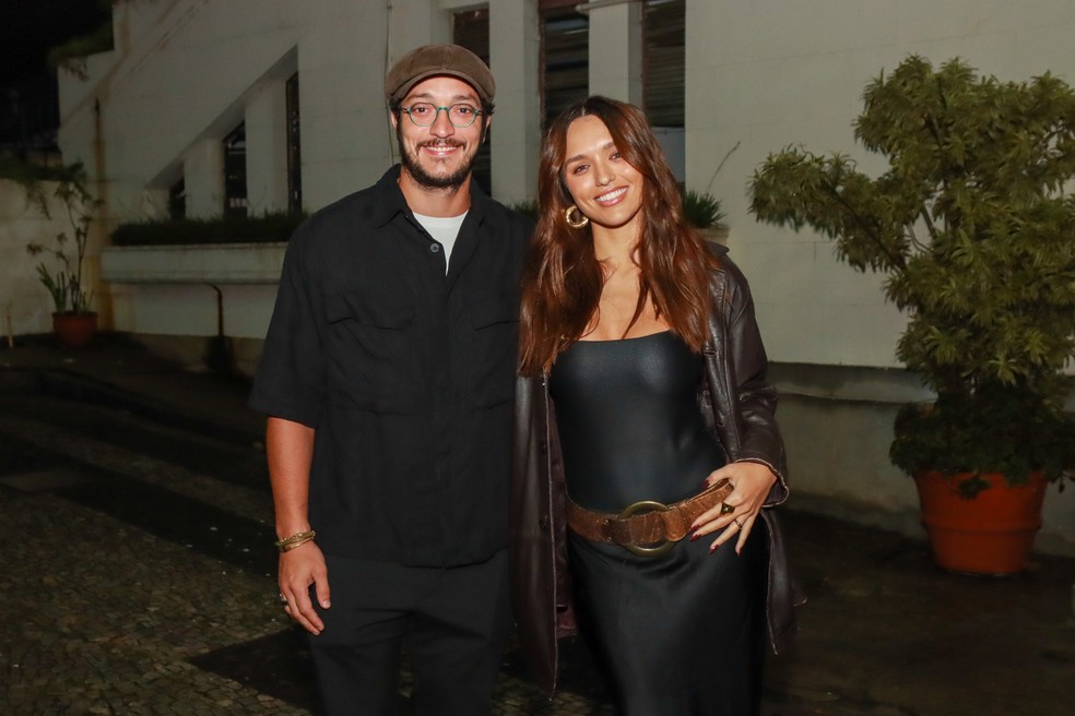 Rafa Kalimann curte festival com o namorado, Allan Souza Lima