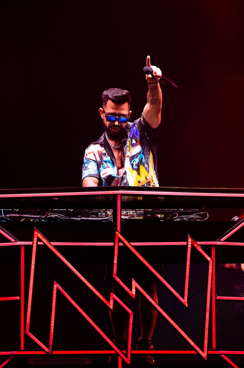 Dennis deixa conselho para nova geração do funk, abre segredo para ...