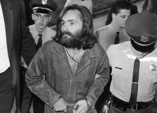 Ex-membro da 'Família Manson', que depôs contra Charles Manson, morre ...