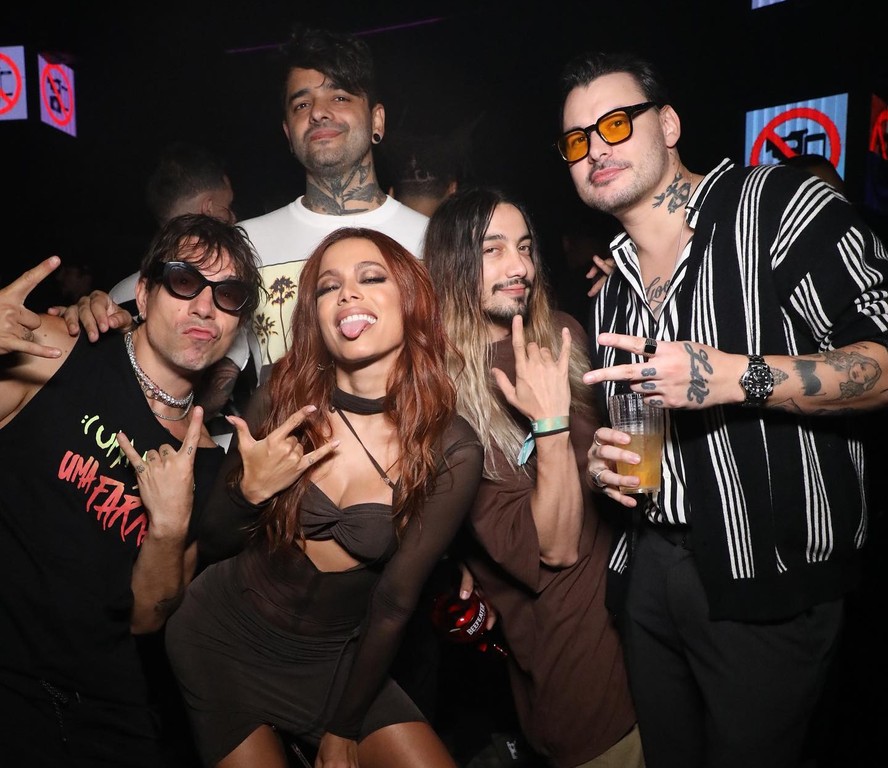 Anitta anuncia terceira festa em comemoração aos seus 30 anos