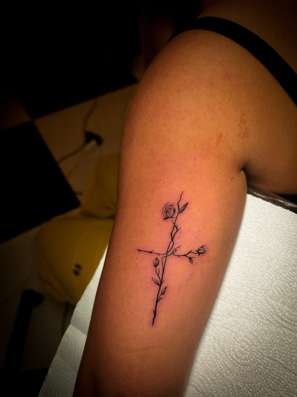 Natália Toscano e Zé Neto fazem tattoos juntos; saiba o significado