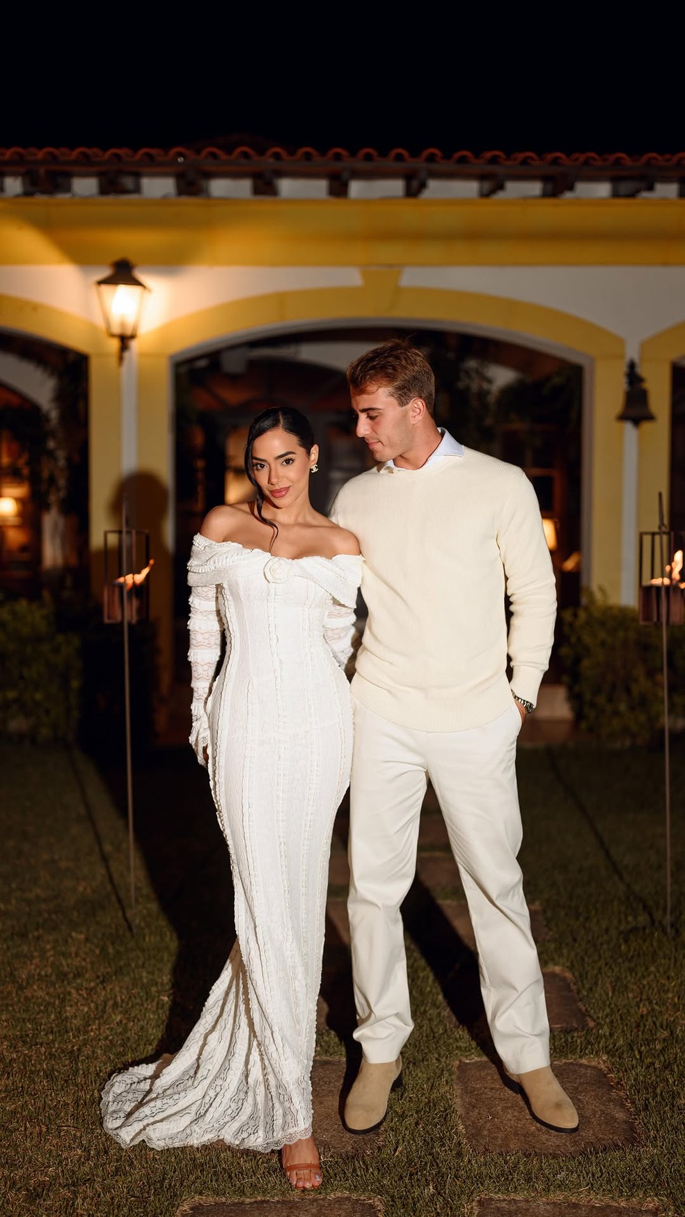 Mariely Santos se casa com André Santis em fazenda luxuosa, e MC Loma reage: 'Passada'