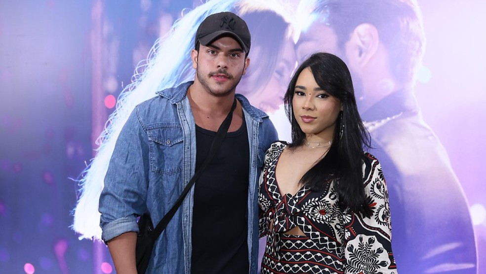 Filho de Fabiana Karla, Samuel Simões relata 'comentários pesados' após ...