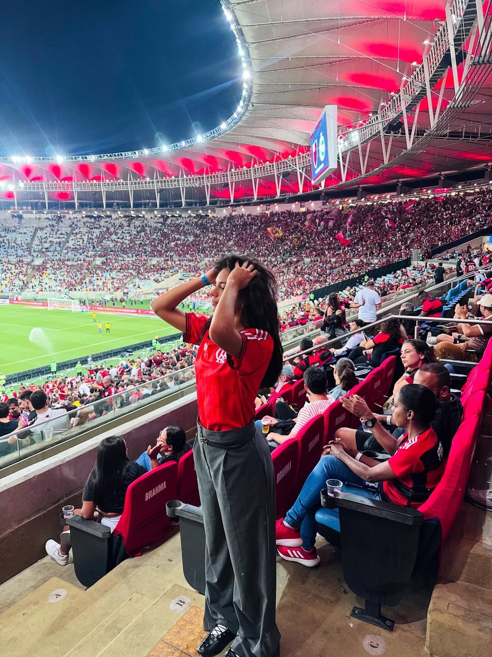 Alane Dias assume relacionamento com Fran Gil com foto romântica nas redes