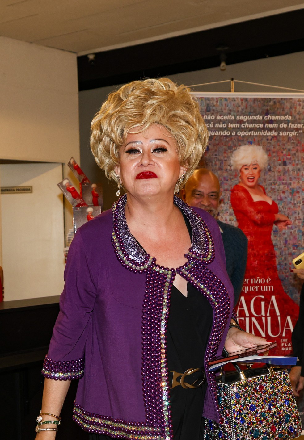 Fafy Siqueira e esposa vão a lançamento da nova biografia de Nany ...