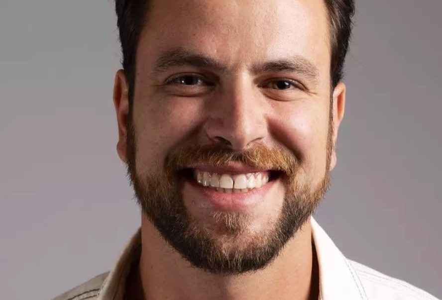 Ex-BBB Gustavo Marsengo surpreende com transformação facial: 'Nem ...
