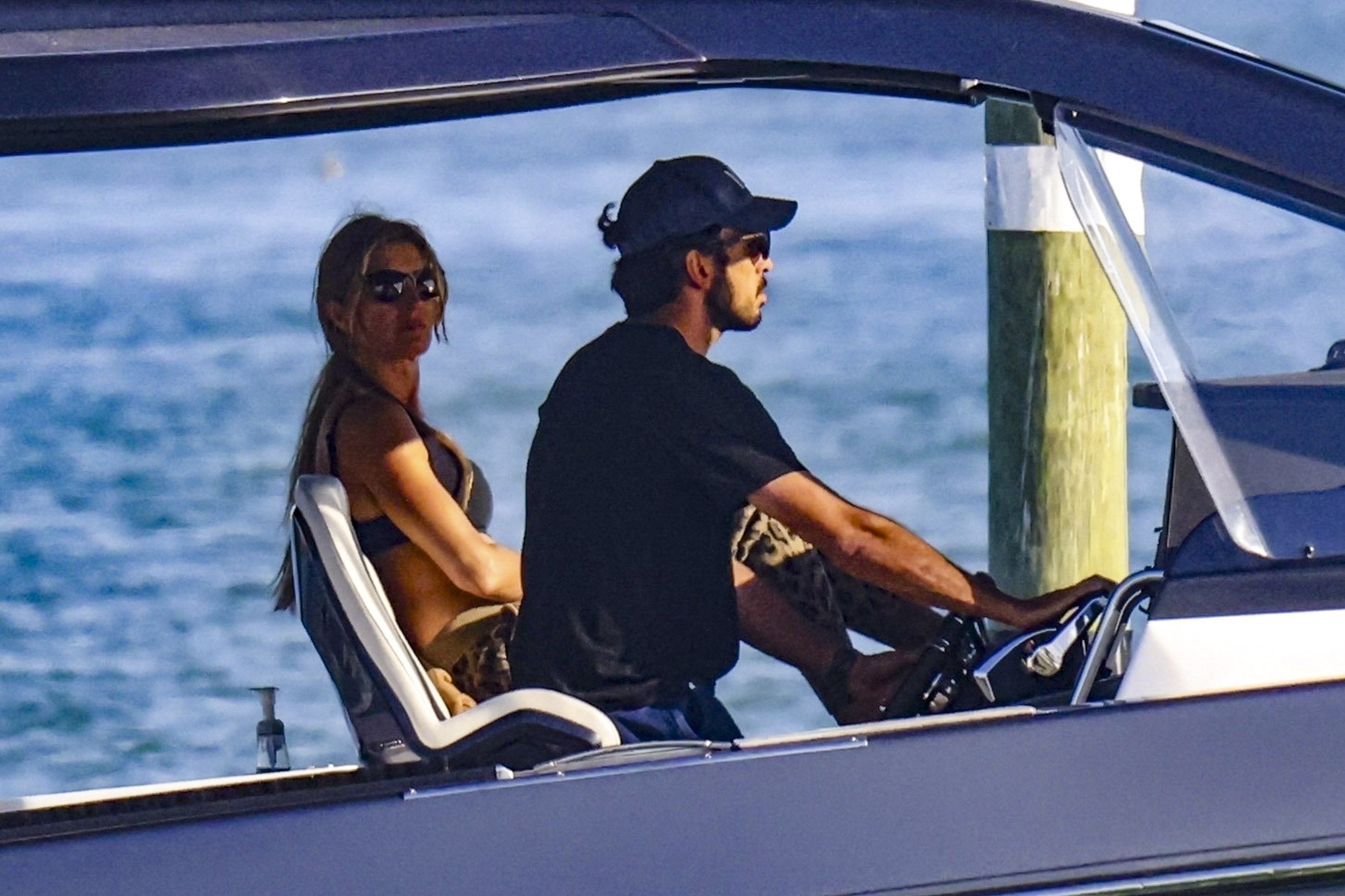 Gisele Bündchen e Joaquim Valente fazem primeira aparição pública após ...