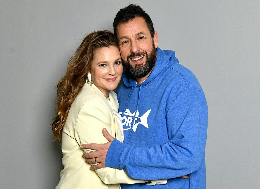 Drew Barrymore e Adam Sandler se reencontram 24 anos após 'Afinado no Amor'
