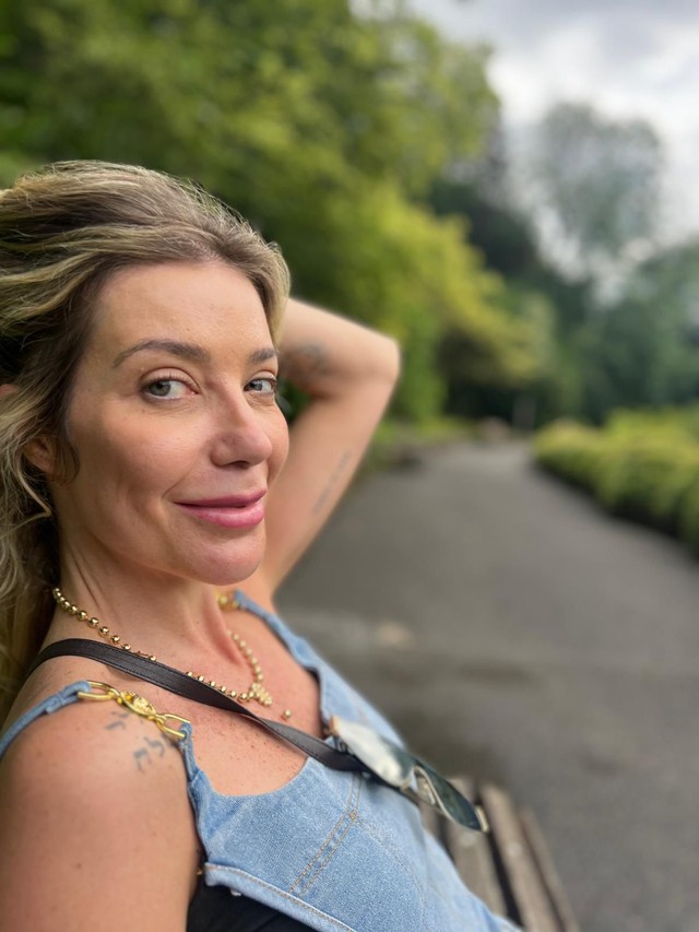 Luiza Possi fala sobre viagem sem filhos com o marido para a Europa ...