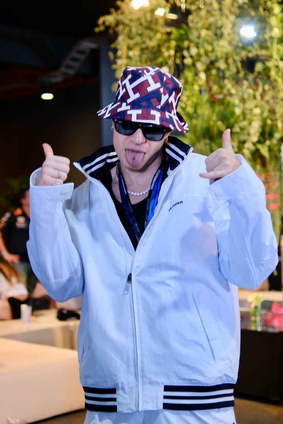 Na F1, Leo Picon fala de paixão por carros: 'Minha garagem tem Ferrari ...