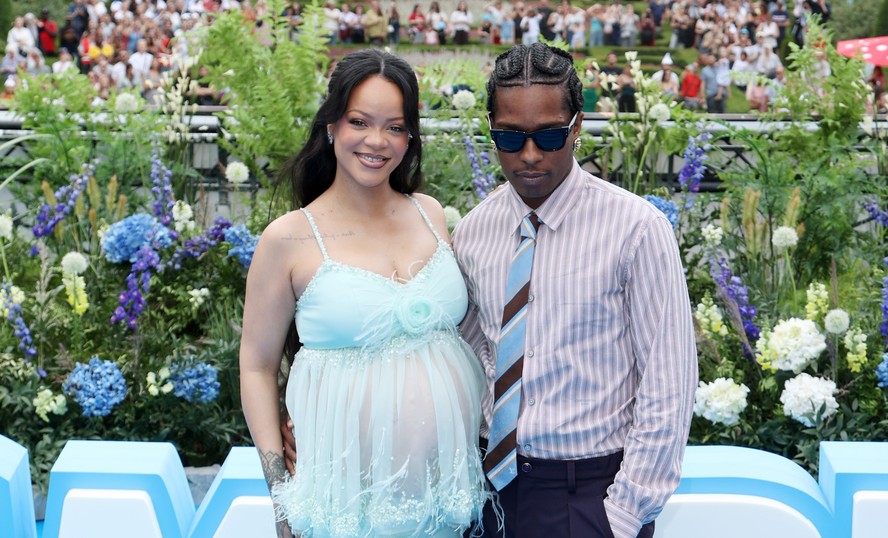 Rihanna dá dica do nome do 3º filho e revela acordo com A$AP Rocky