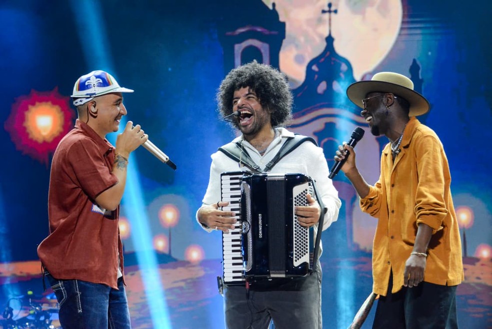 João Gomes abre o primeiro dia do São João de Campina Grande