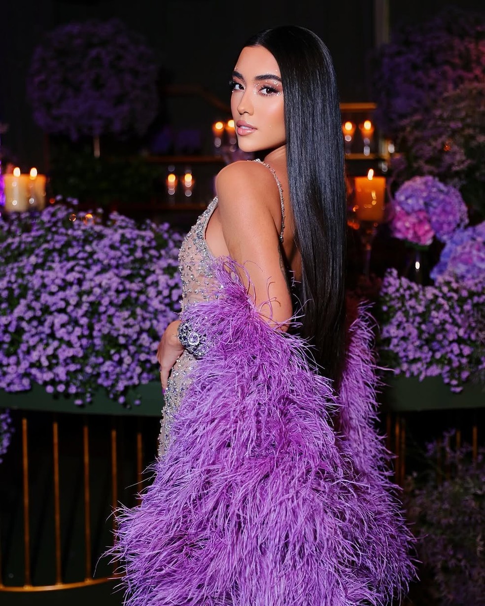 Casada com milionário russo, Tatiana Barbieri faz festa de 20 anos para ...