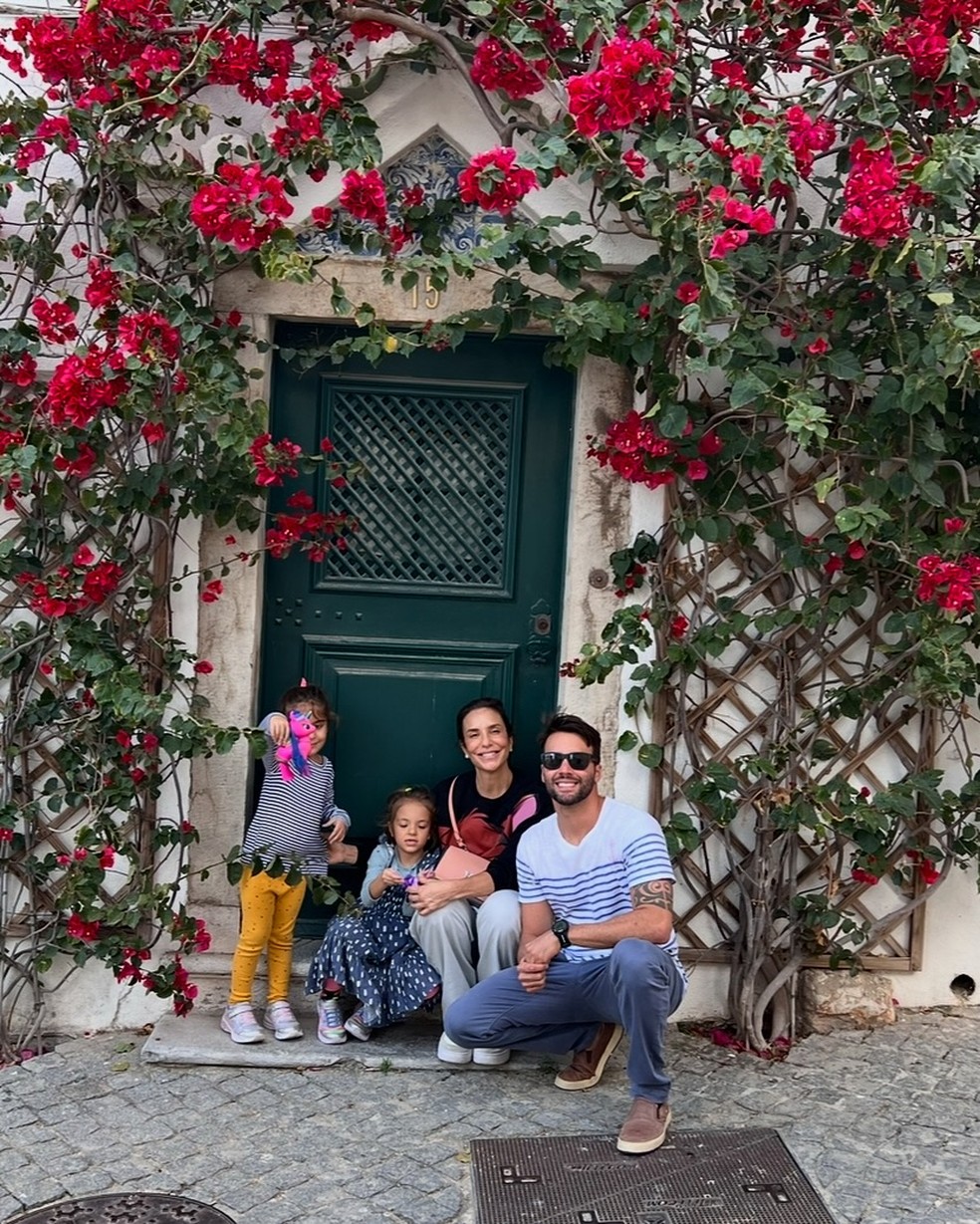 Com foto rara, Daniel Cady homenageia Ivete Sangalo no Dia das Mulheres